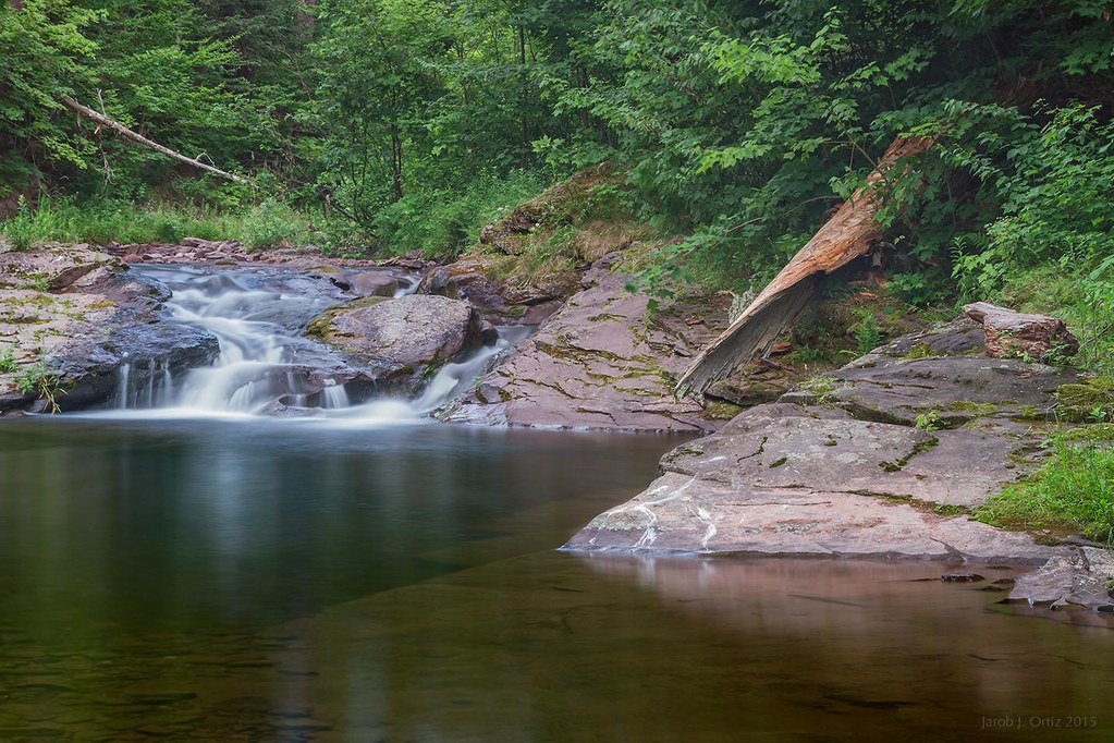 Traders Falls – The Porcupine Mountains & Ontonagon Area